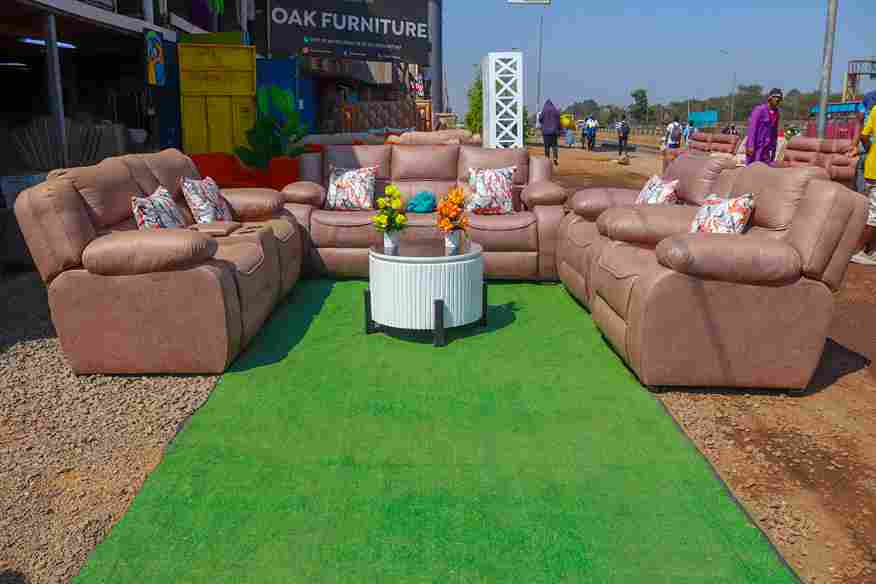Brown Semi Recliner – Oak Furniture